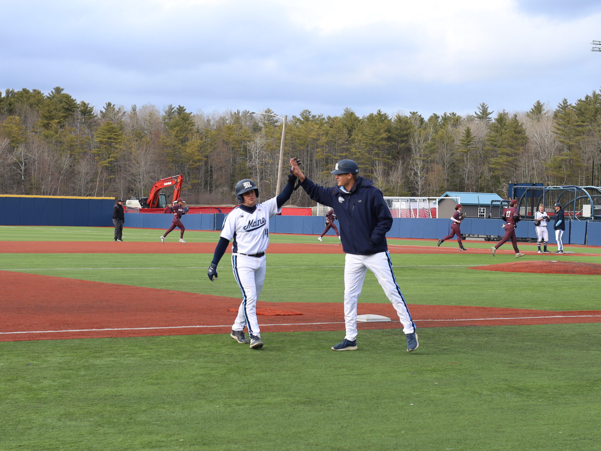 Men’s Baseball – The Maine Campus
